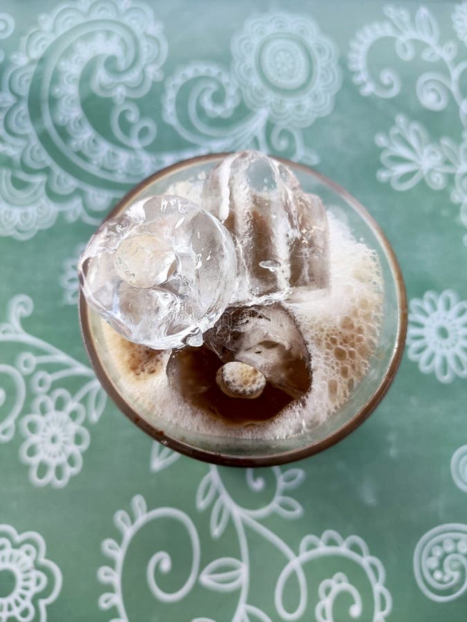 Ice Milo Drinks at Thai Restaurants. Stock Photo - Image of thai, milo ...