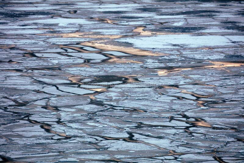 Ice on the Pond. Water Freezing Stock Image - Image of minnesota, cool ...
