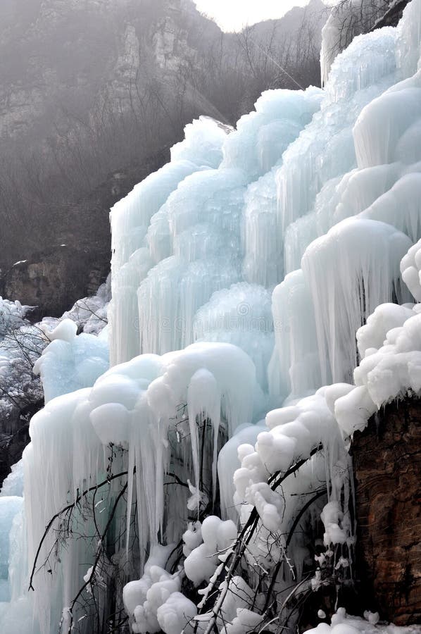 The ice world stock image. Image of filaments, scenery - 64458405