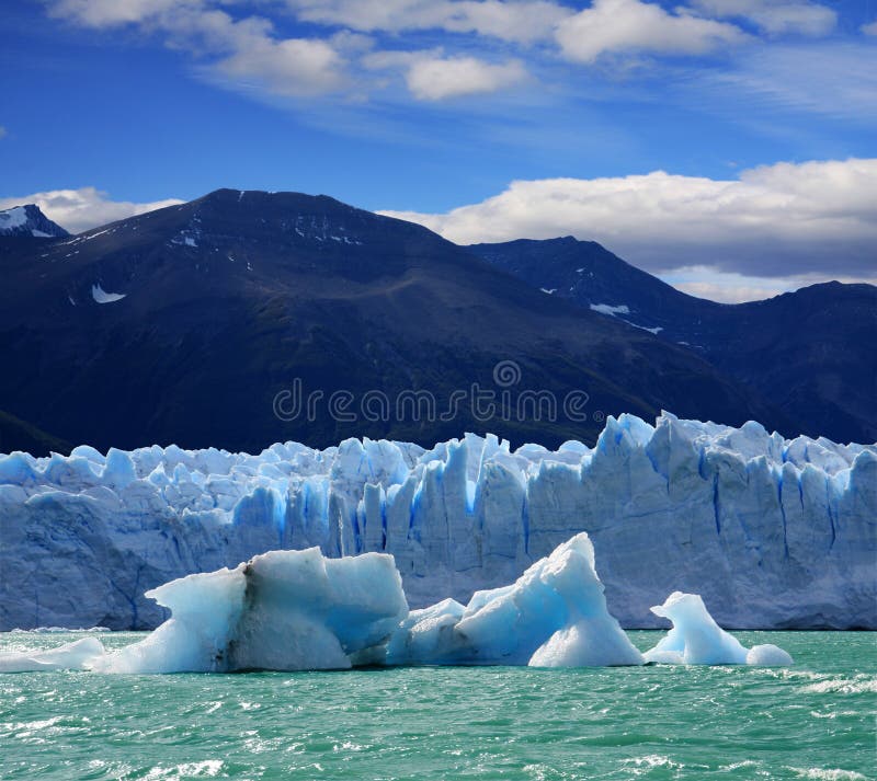Iceberg field stock image. Image of change, cold, antarctica - 12567417