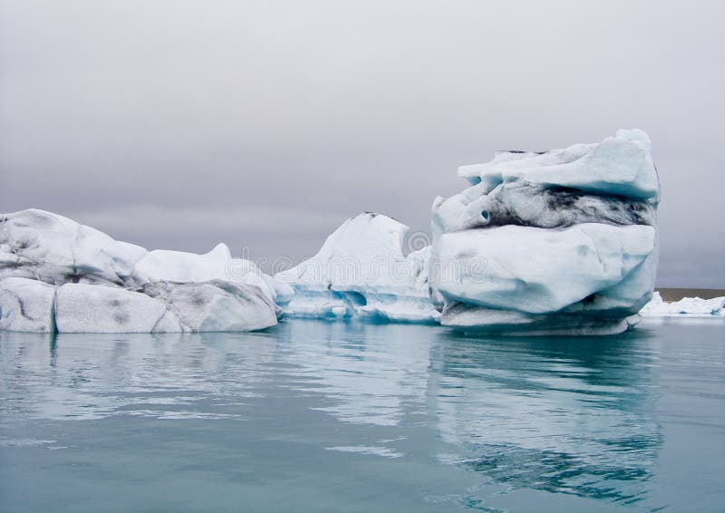 Iceberg. Geleira Em Islândia Foto de Stock - Imagem de exterior, polar ...