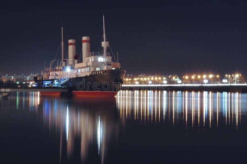 Icebreaker Angara editorial photo. Image of darkness - 234690621