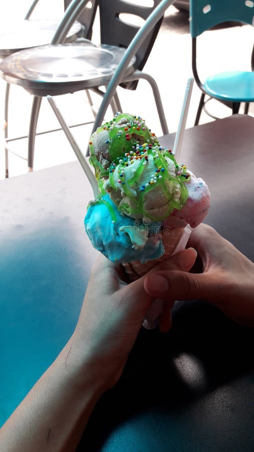 Icecream Relationship Goals Stock Photo - Image of perfect, delicious ...