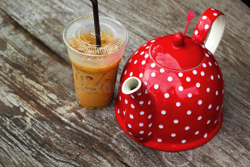 Iced coffee and red pot stock photo. Image of refreshment - 33190906