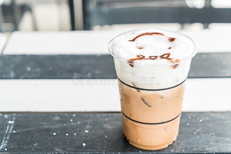 Iced mocca coffee stock photo. Image of refreshment - 100165616