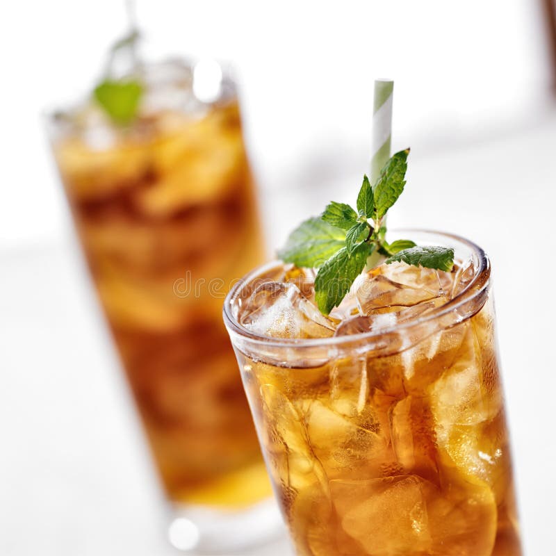 Iced tea close up stock photo. Image of cold, golden - 33367116