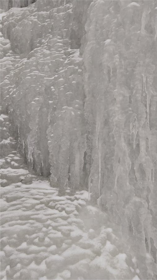 Iceflow dusted with snow stock image. Image of dusted - 137143841