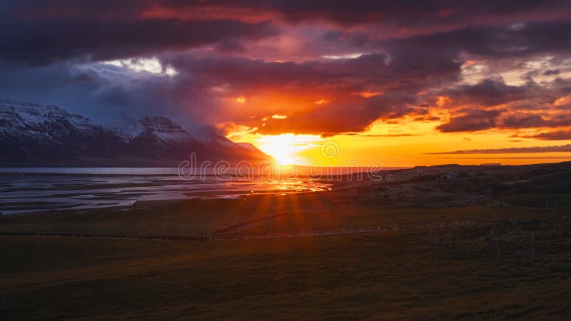 Iceland Sunset at the 66th Parallel - a Breathtaking Moment at the Edge ...