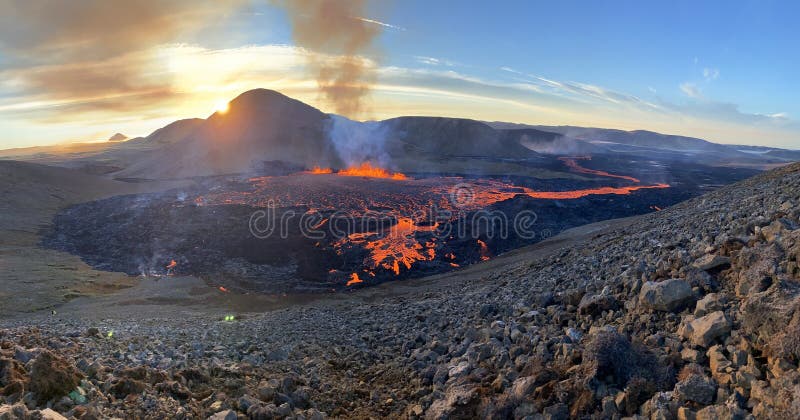 Iceland Volcano Erruption 2022 Stock Photo - Image of drone, crust ...