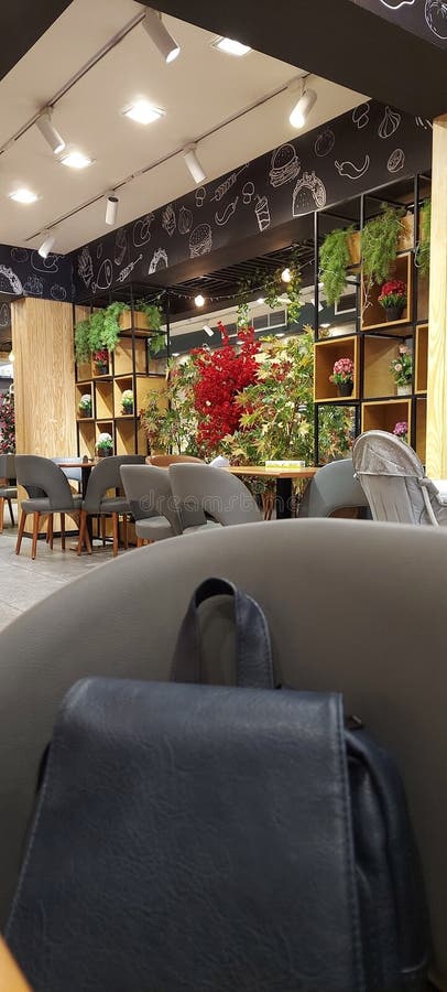 Iconic Design of the Restaurant Editorial Photo - Image of restaurant ...