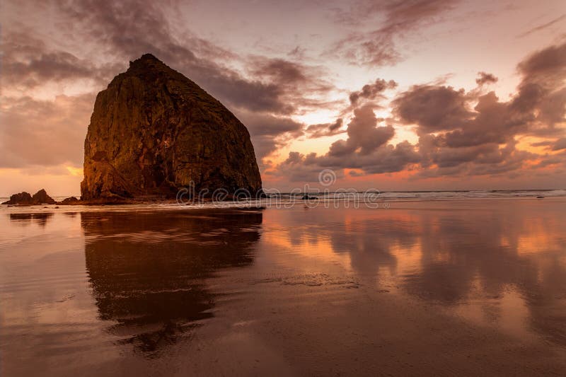 Haystack at Cannon Beach stock image. Image of coastal - 354856391