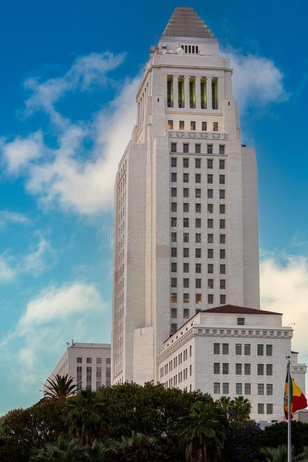 Los Angeles City Hall Building Editorial Photography - Image of icon ...