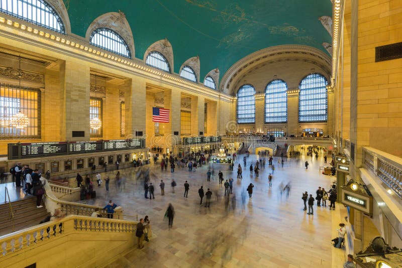 Iconic New York Train Depot with Many People Editorial Stock Photo ...
