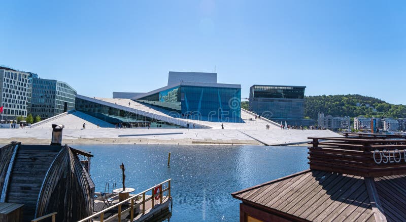The Iconic Opera House in Central Oslo, Norway Stock Photo - Image of ...