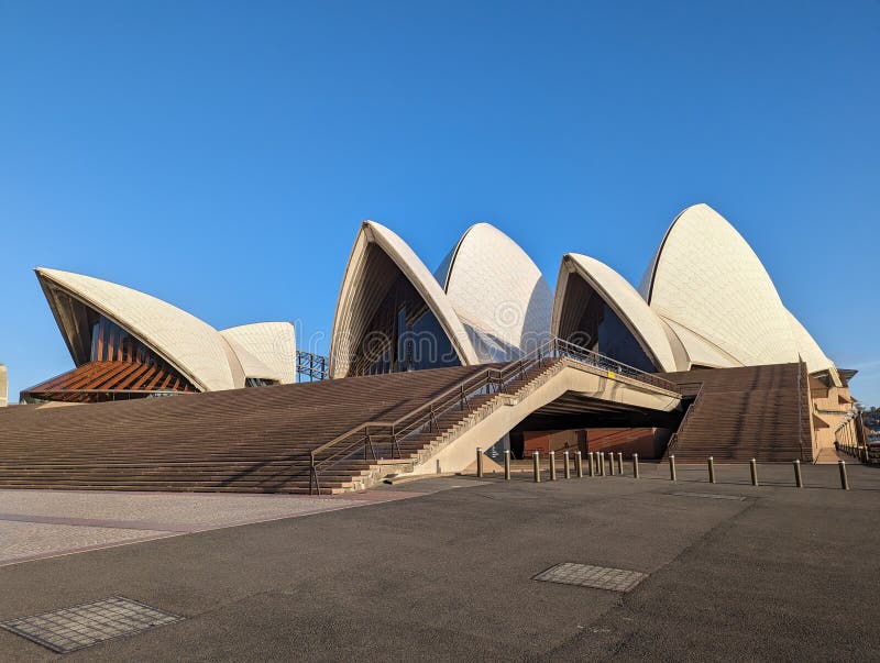 Sydney Opera House in the Morning Editorial Stock Image - Image of ...