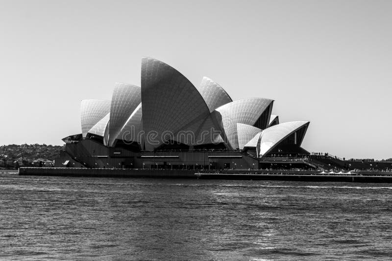 Iconic Opera house editorial photo. Image of gardens - 79337311
