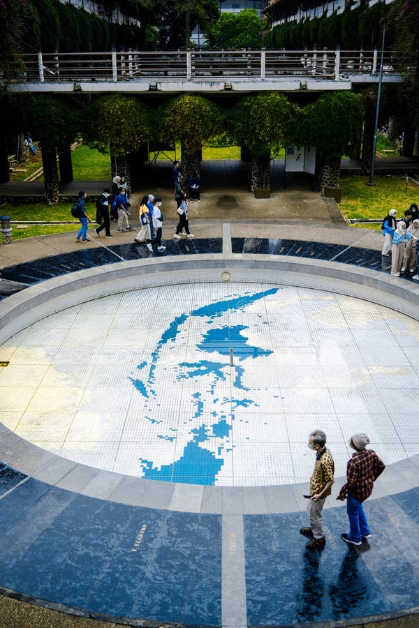 Iconic Plaza Widya Complex in ITB University. Featuring a Pond ...