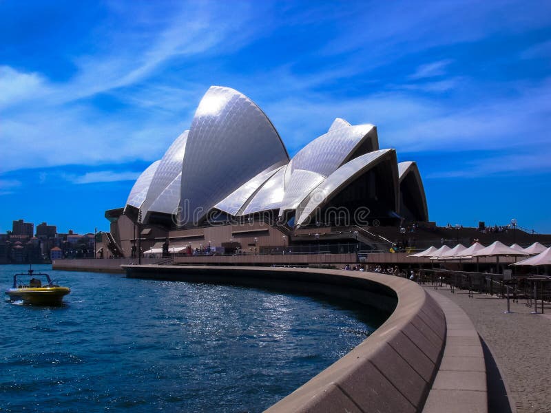The Iconic Sydney Opera House, Sydney, Australia Editorial Stock Photo ...