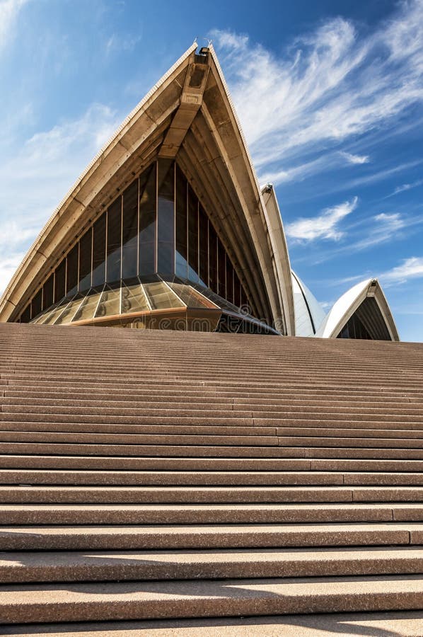The Iconic Sydney Opera House Editorial Photography - Image of skyline ...
