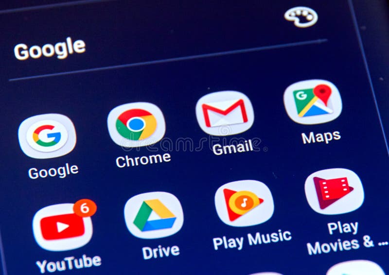 Iconos De Los Apps De Google En La Pantalla De Samsung S8 Fotografía ...