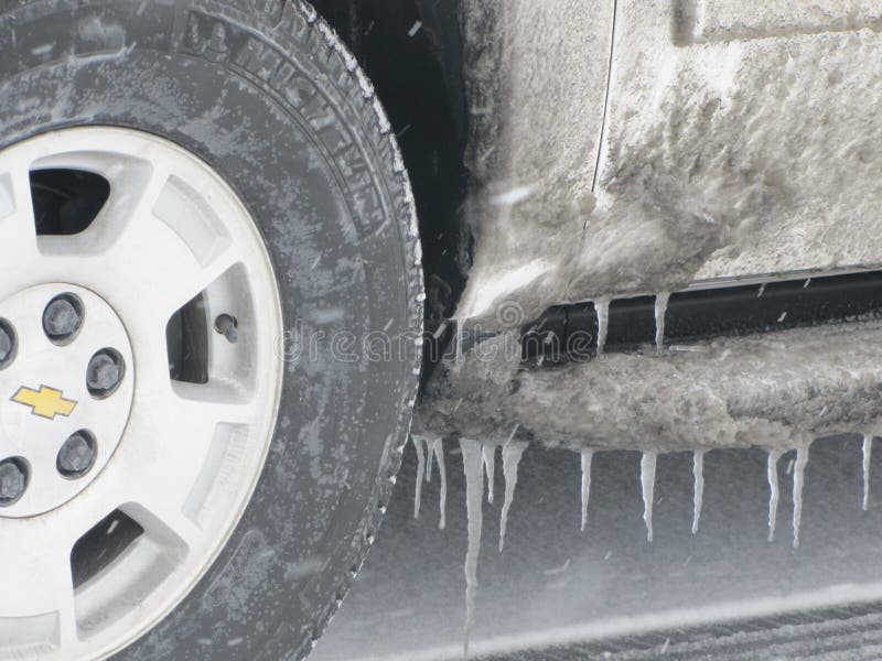 Icy Car editorial photo. Image of coldweather, parkinglots - 76161396