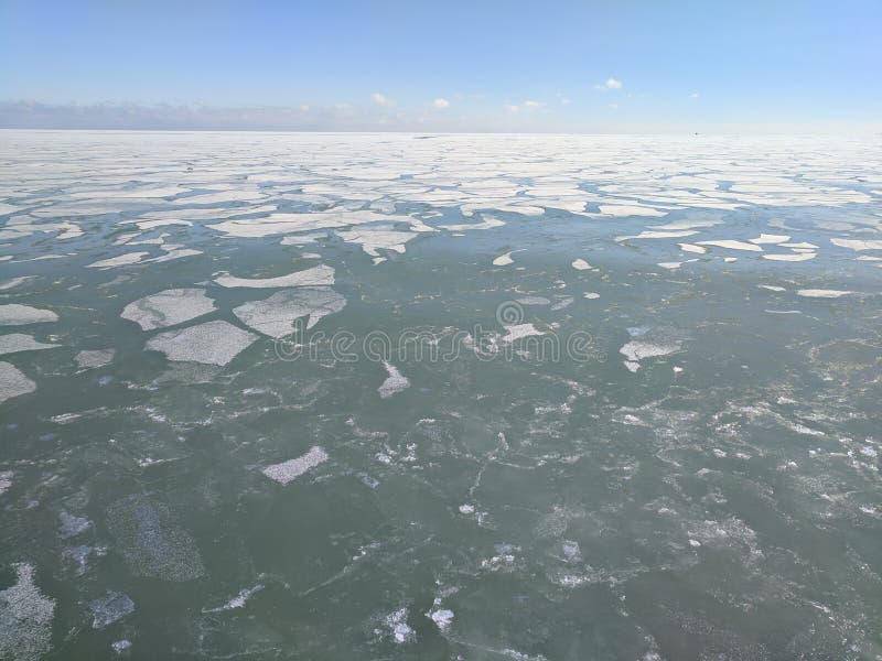 Icy lakefront in Chicago stock photo. Image of lake - 139286686