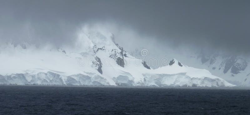 Icy Landscape in Antarctica Stock Photo - Image of ices, berg: 17813942