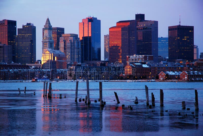 Icy Boston Harbor editorial photo. Image of buildings - 252763966