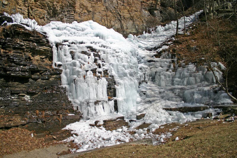Icy Waterfall stock image. Image of stream, weather, winter - 37507777