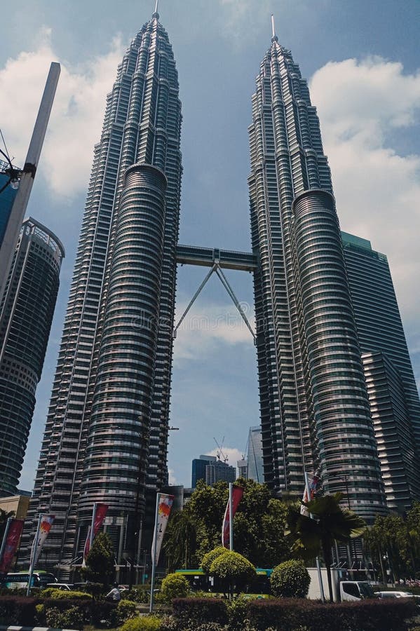 Edificio Emblemático De Kuala Lumpur, Malasia, Las Torres Gemelas Petronas Imagen editorial ...
