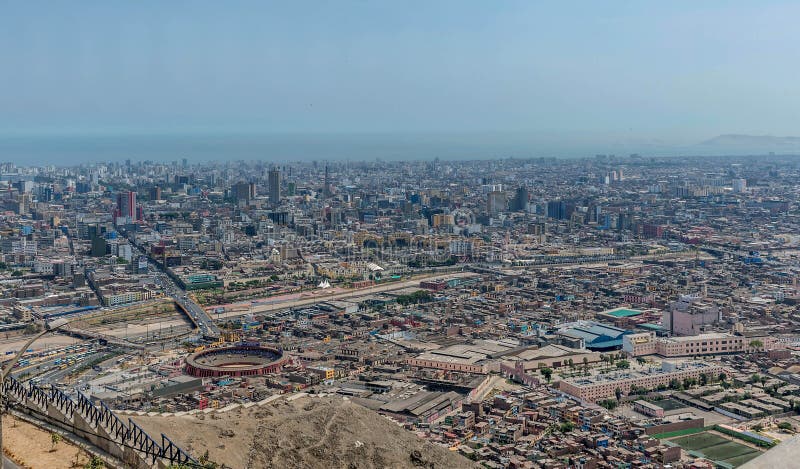 Ideia Aérea Da Arquitetura Da Cidade De Lima, Peru Imagem de Stock ...