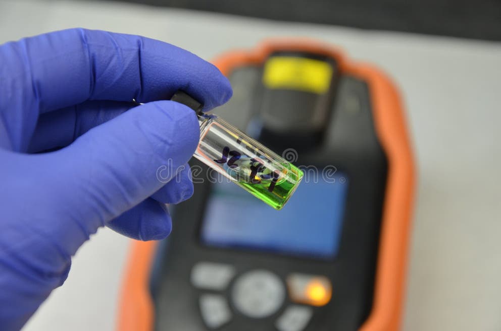 Identificación del metanol imagen de archivo. Imagen de alcohol - 33324217