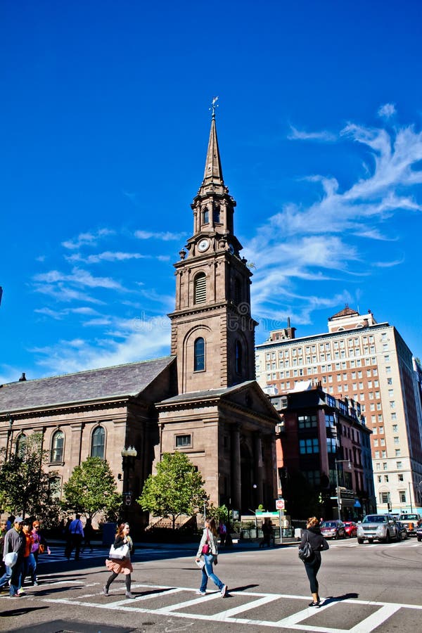 Iglesia De La Calle De Boston Arlington En Massachusetts Foto de ...