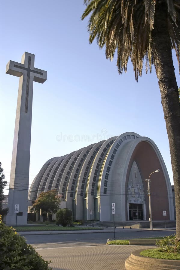 Iglesia De La Catedral De Chillan, Chile Imagen de archivo - Imagen de ...