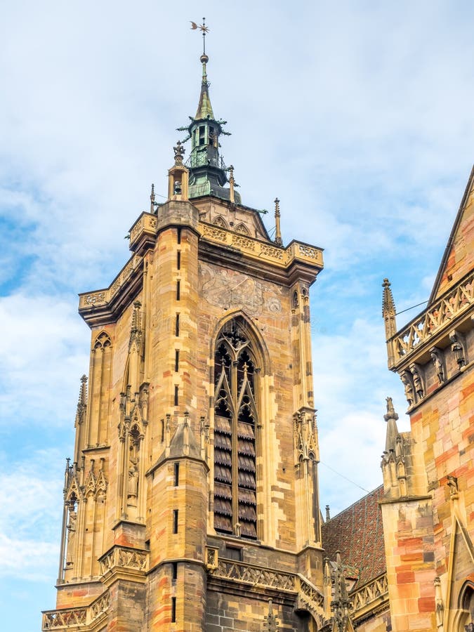 Iglesia De StMartin En Colmar, Francia Foto de archivo - Imagen de ...