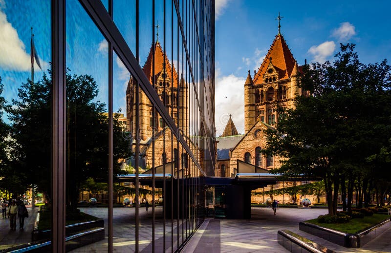 A Igreja De John Hancock Building E De Trindade, Em Boston, Massach ...