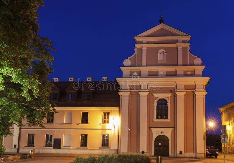 Igreja De Klarysek No Quadrado De Wodny Em Zamosc Imagem de Stock ... Igreja De Klarysek No Quadrado De Wodny Em Zamosc Imagem de Stock ...
