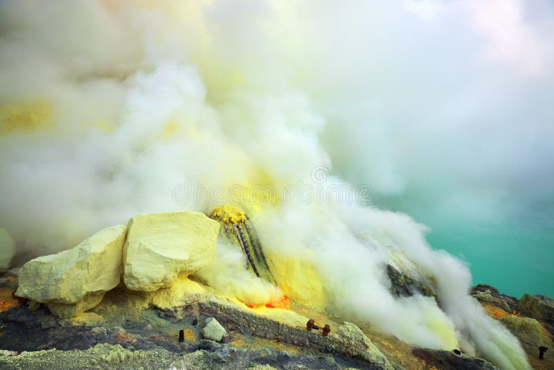 Crater Ijen stock photo. Image of power, geophysics, eruption - 14737304