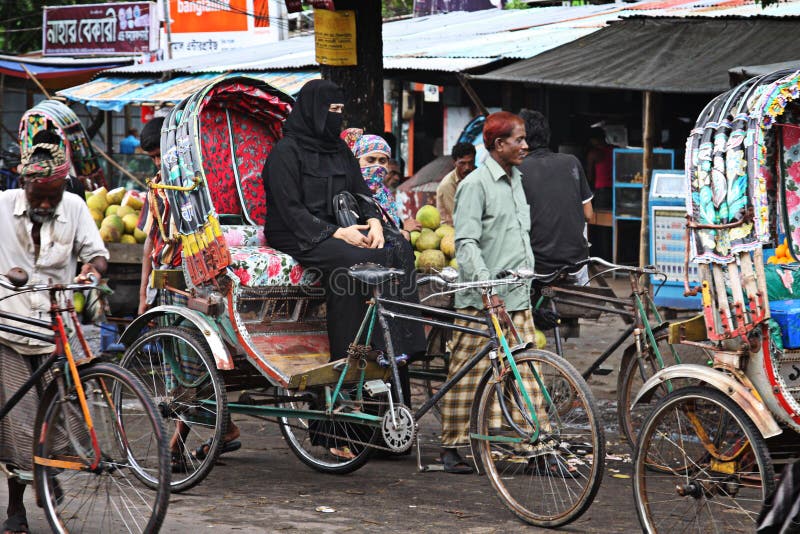 Il Bangladesh: Risciò Della Bicicletta Fotografia Editoriale - Immagine ...