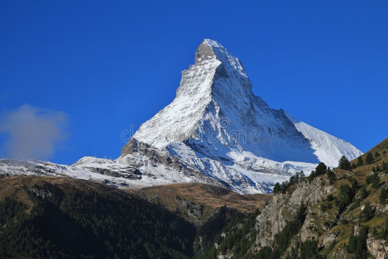 Il Cervino, Vista Da Zermatt Fotografia Stock - Immagine di limite ...