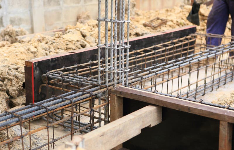 Preparazione Delle Fondamenta Per La Casa Immagine Stock - Immagine di ...