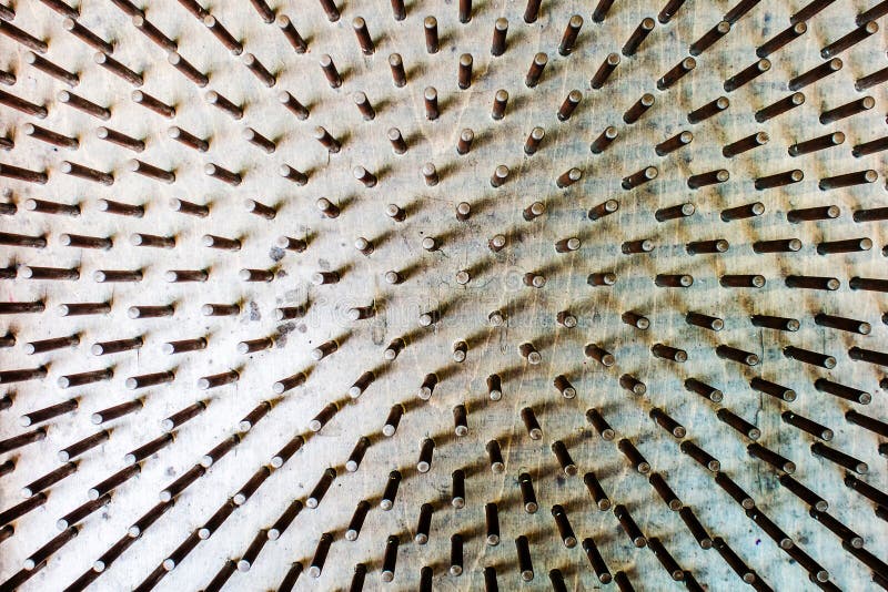 Il letto del fachiro immagine stock. Immagine di modello - 74594777