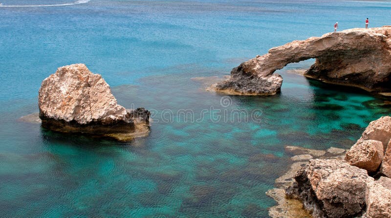 Il Mare Scava La Zona Di Greco Del Capo in Cipro Fotografia Stock ...