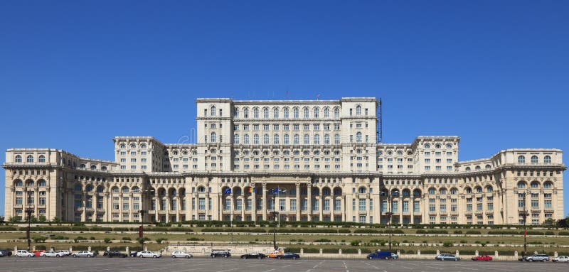 Il Palazzo Del Parlamento, Bucarest, Romania Immagine Stock - Immagine ...