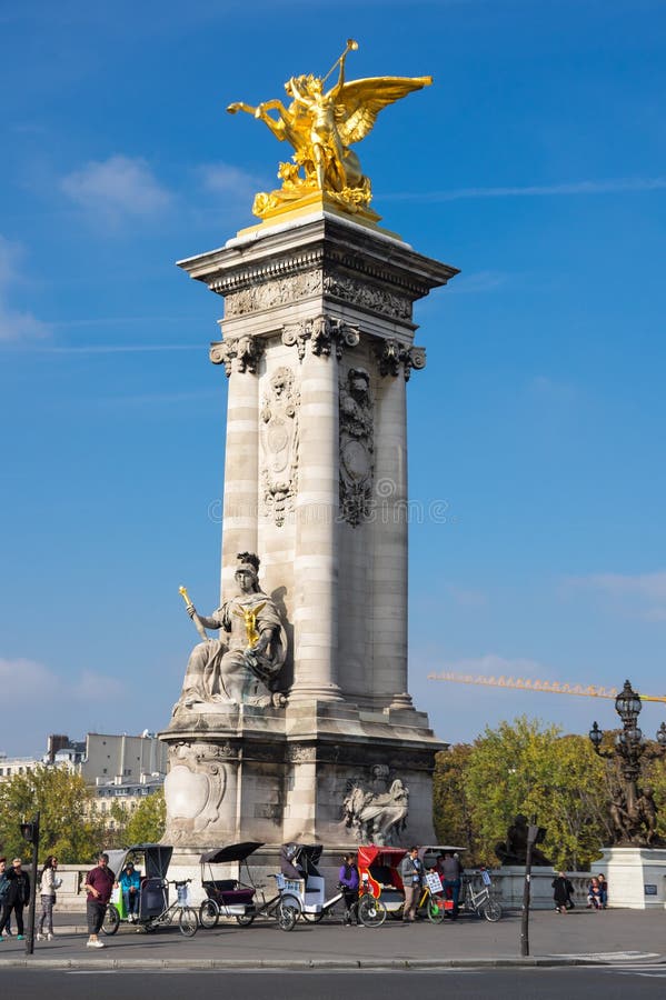 Il Pont Alexandre III, Parigi, Francia Fotografia Editoriale - Immagine ...