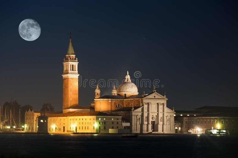 Ilha De San Giorgio Maggiore Com Lua Cheia Imagem de Stock - Imagem de ...
