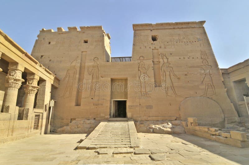 Ilha Phylae Com Complexo Templo De Filae No Egito Imagem de Stock ...