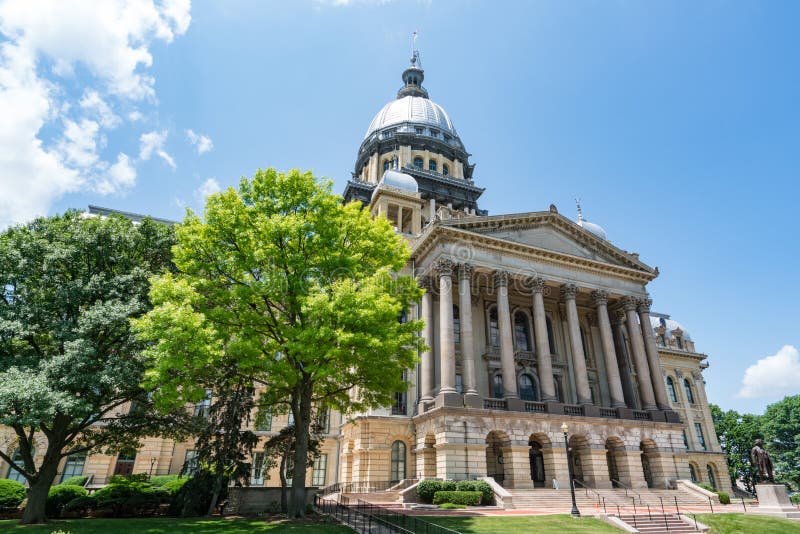Illinois State Capital Building Stock Photo - Image of autumn, scene ...