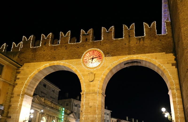 Night City Gate of Verona in Italy Editorial Photo - Image of tower ...
