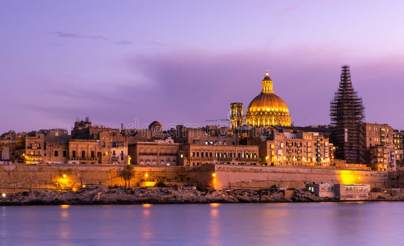 Illuminated Skyline of Valletta Capitol of Malta at Sunset Stock Photo ...